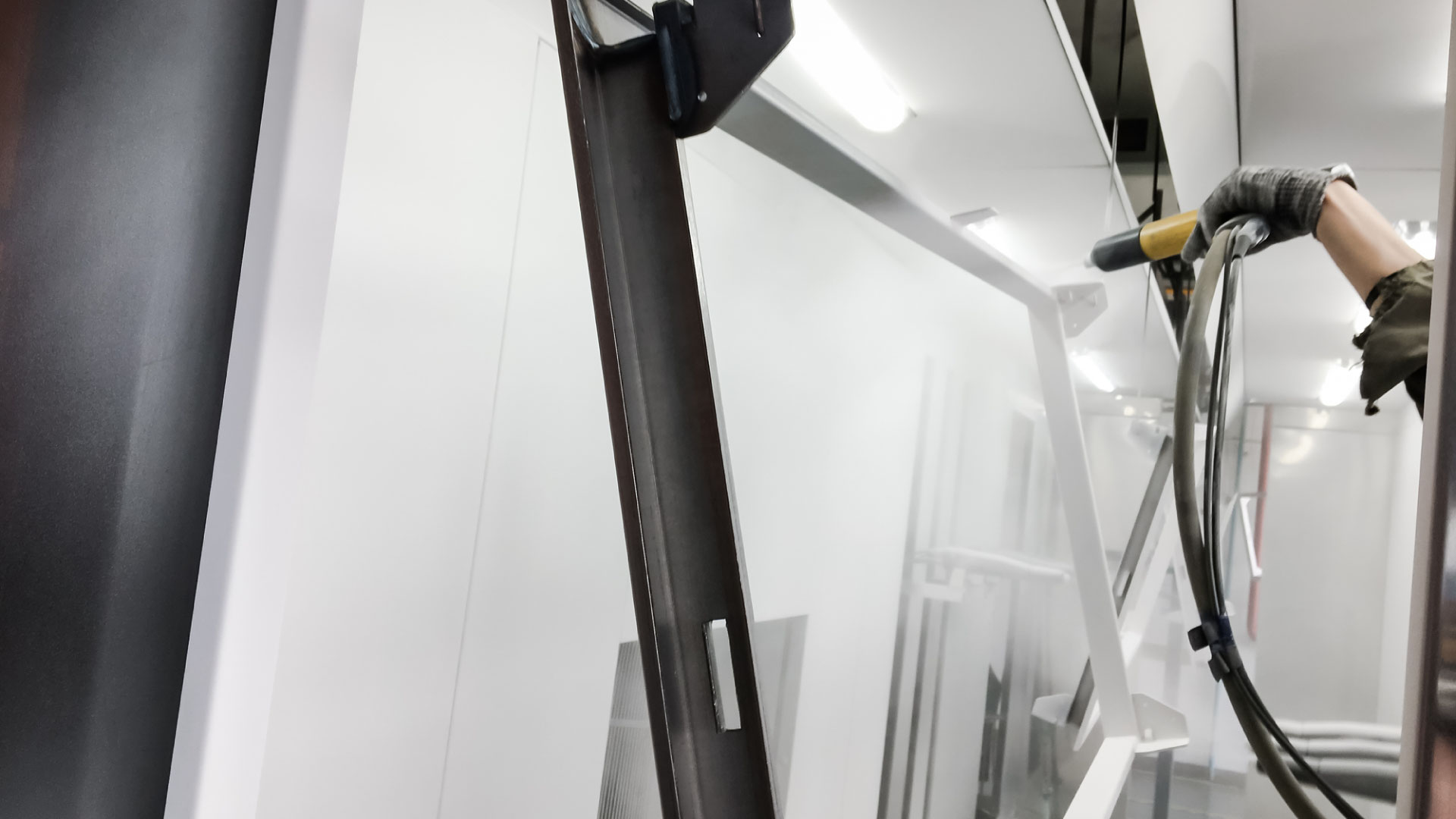 粉体塗料の塗装方法 - NCC株式会社｜現場の塗料・塗装のことならNCCにお任せ！